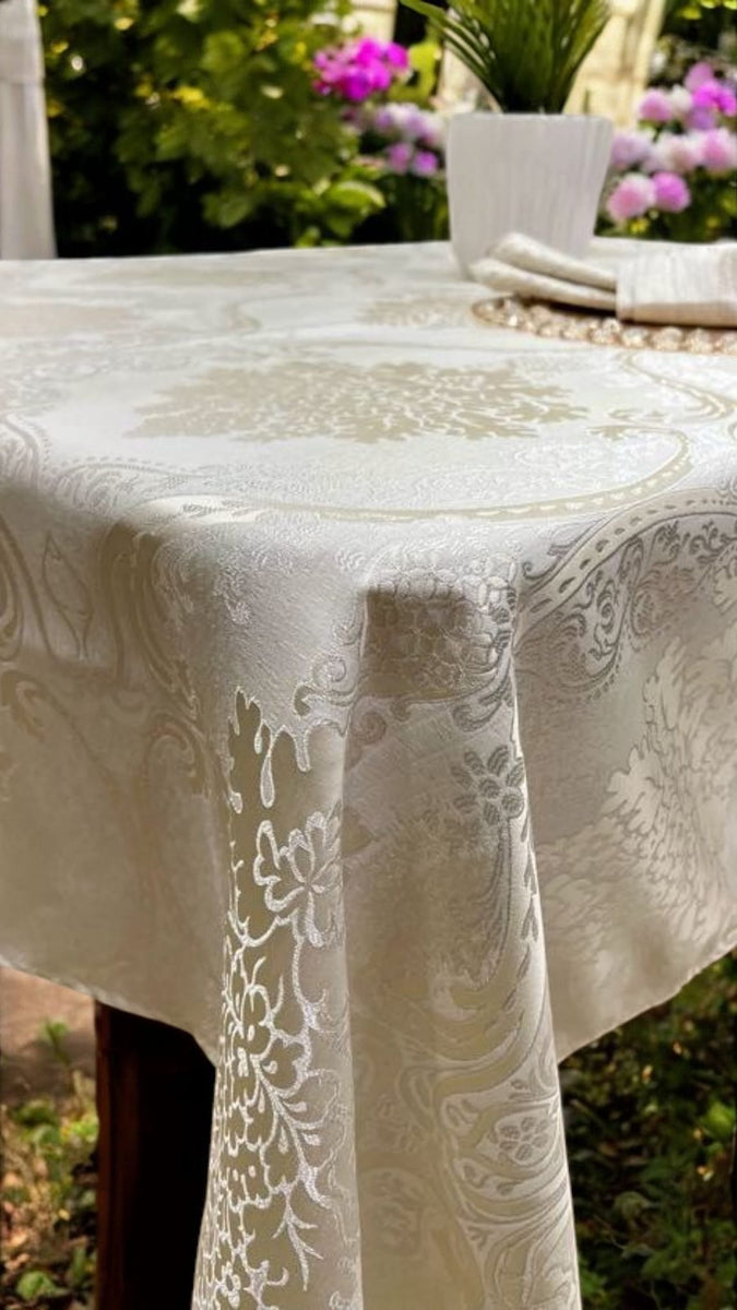 Elegant Shabbat Table Setting Ideas to Elevate Your Experience ...