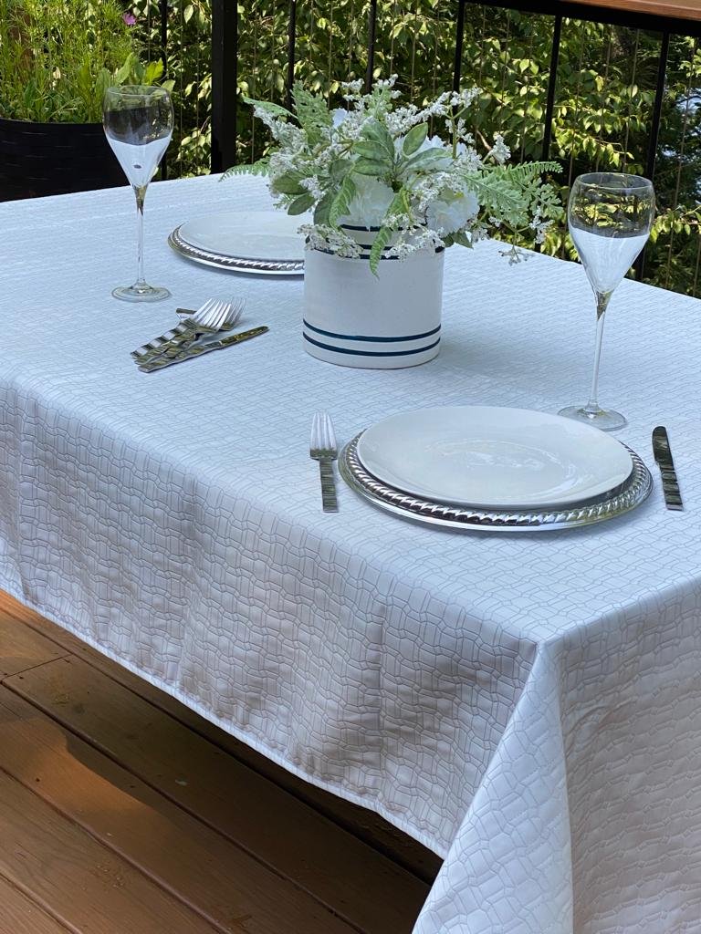 Buy TableCloth Online at Low Price in USA - Tablecloth Direct NY